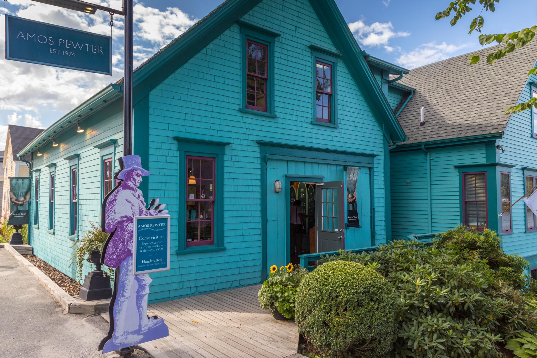 The Enduring Appeal of Handmade Goods Lives on in Mahone Bay - Explore ...